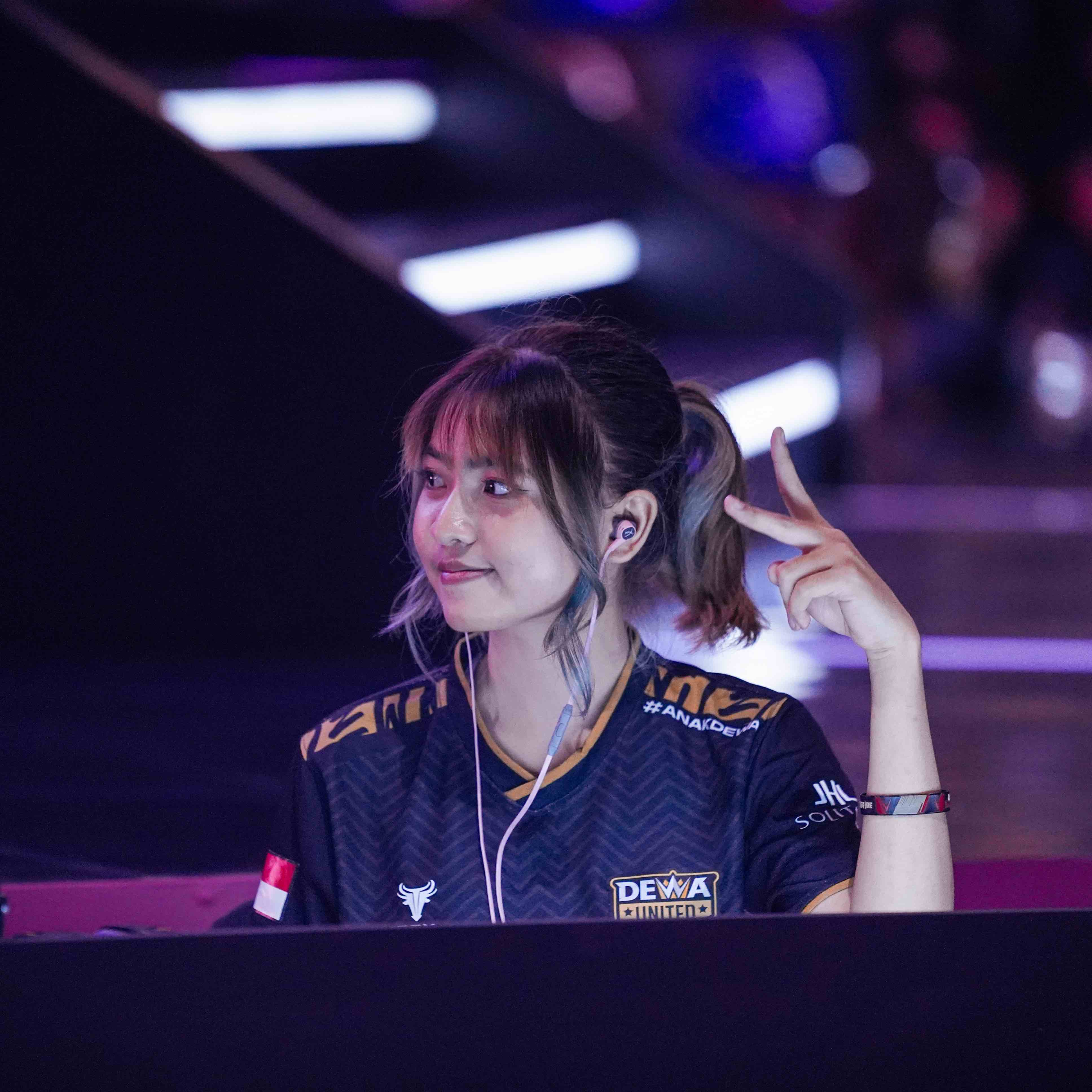 Lita - The Ultimate Game LFG Team Finder - Find Ideal Epals & Egirls