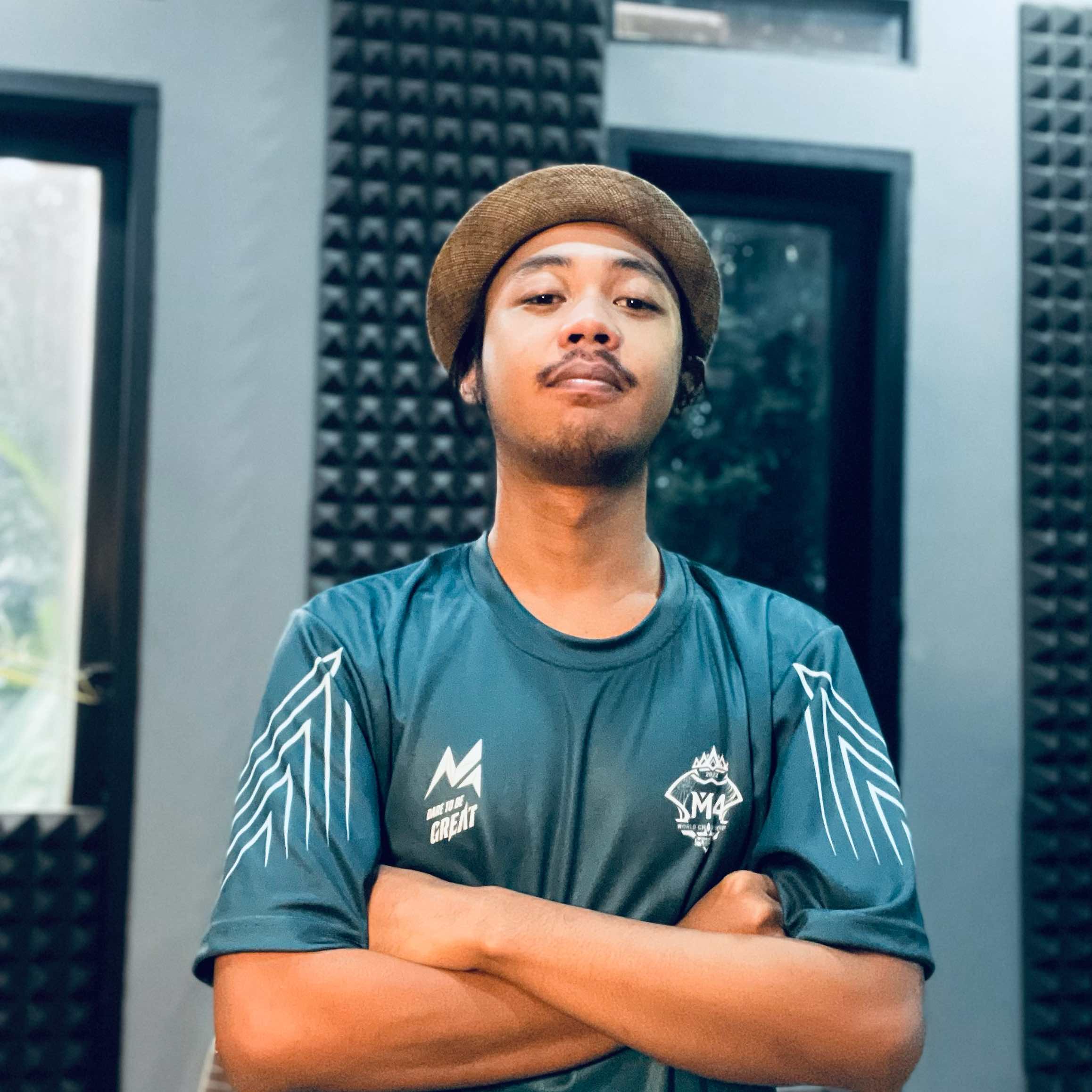 Lita - The Ultimate Game LFG Team Finder - Find Ideal Epals & Egirls