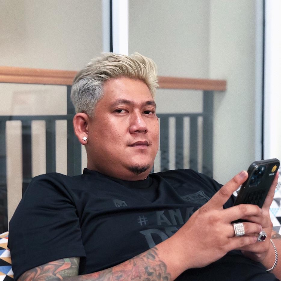 Lita - The Ultimate Game LFG Team Finder - Find Ideal Epals & Egirls