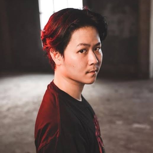 Lita - The Ultimate Game LFG Team Finder - Find Ideal Epals & Egirls